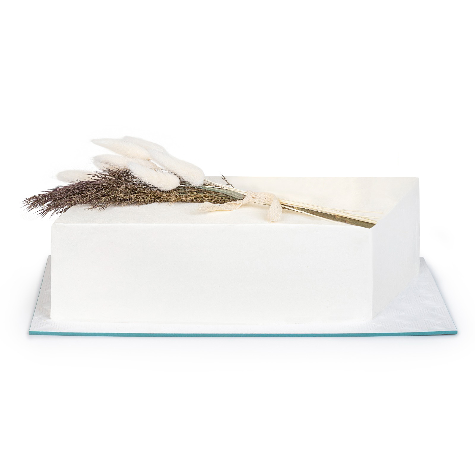 Strawberry Log Cake - KAYX